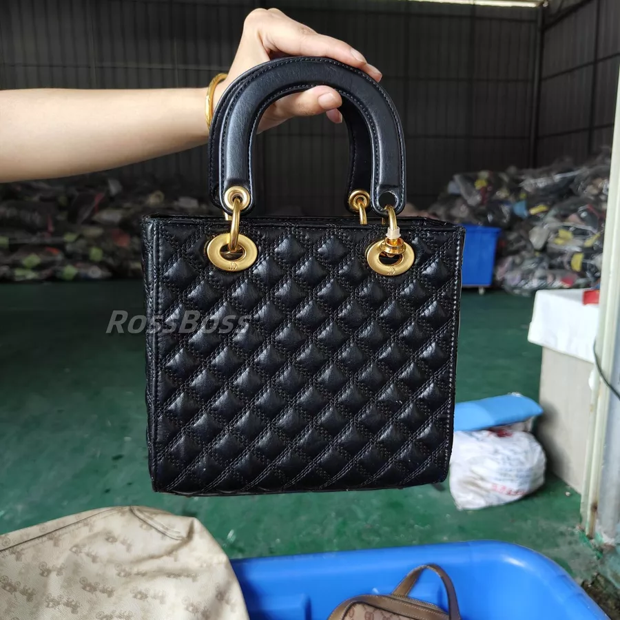 Bagger World PU & Leather Brand Bags, Stylish and Practical, with a ...